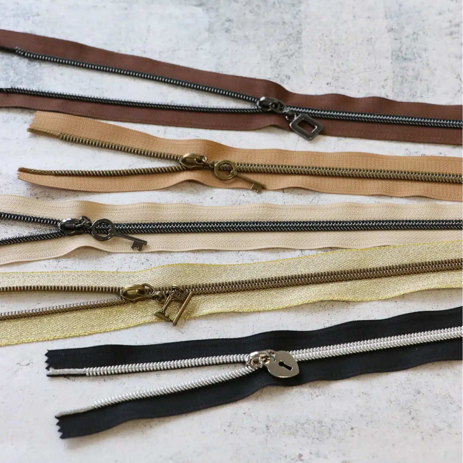 Sallie Tomato Vintage Modern Zipper Bundle - Sewtopia