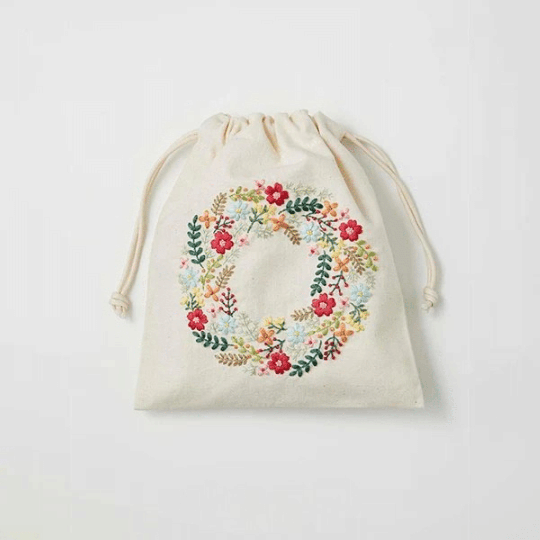 Lecien Cosmo Yula Flower Wreath Embroidery Kit Natural - Sewtopia